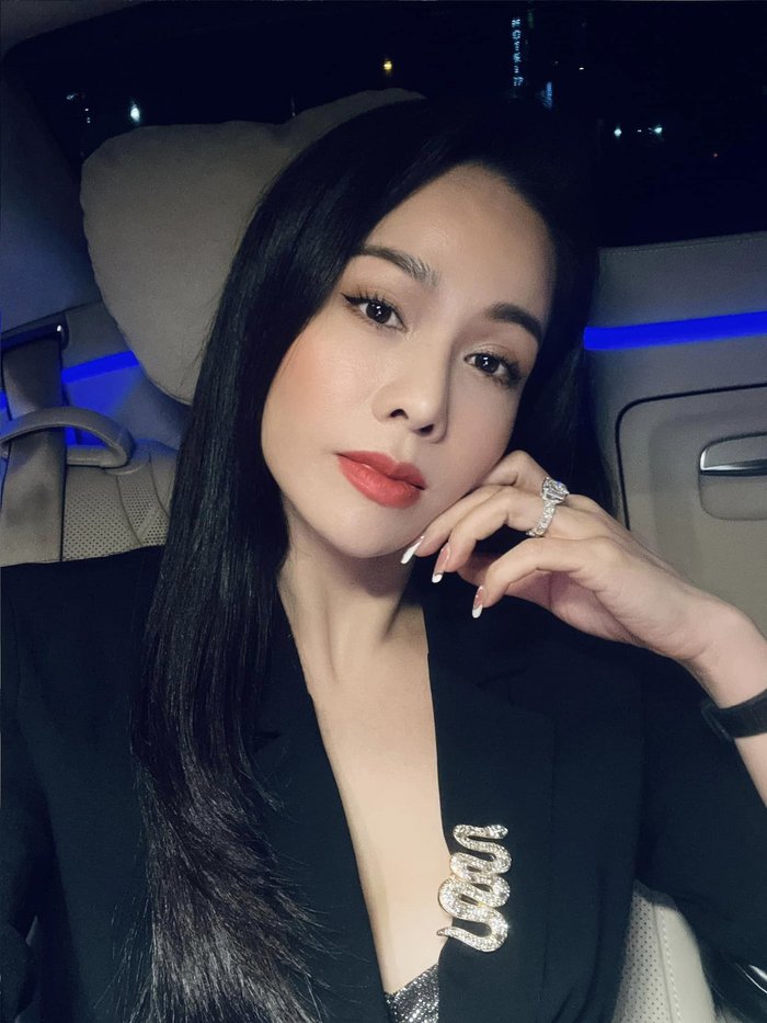 Nhật Kim Anh có cuộc sống bình yên, sẵn sàng làm hoà với chồng cũ vì con trai