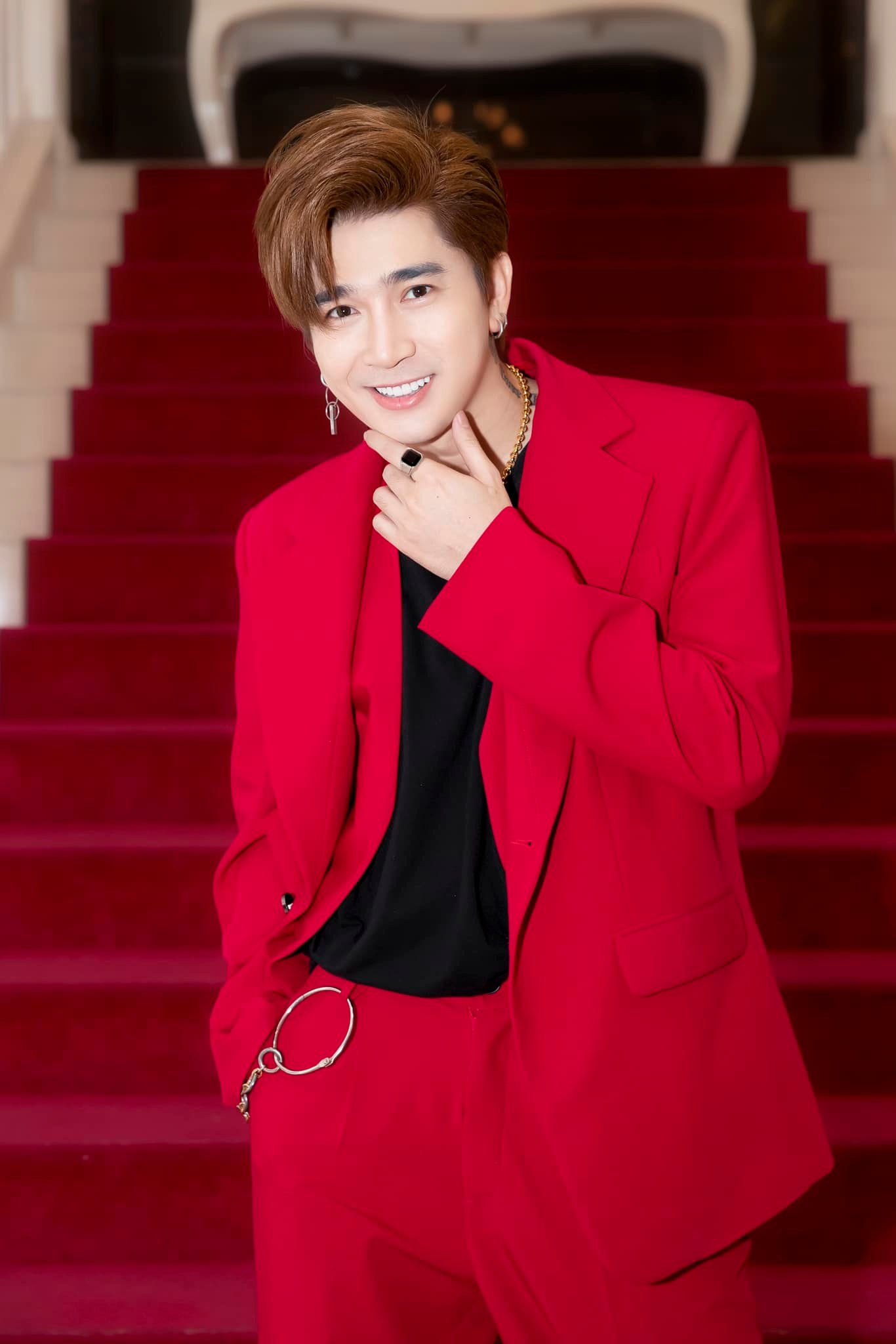 Ca khúc mới của Karik bị bảo giống nhạc Chi Dân và Phí Phương Anh, nam rapper nói gì?