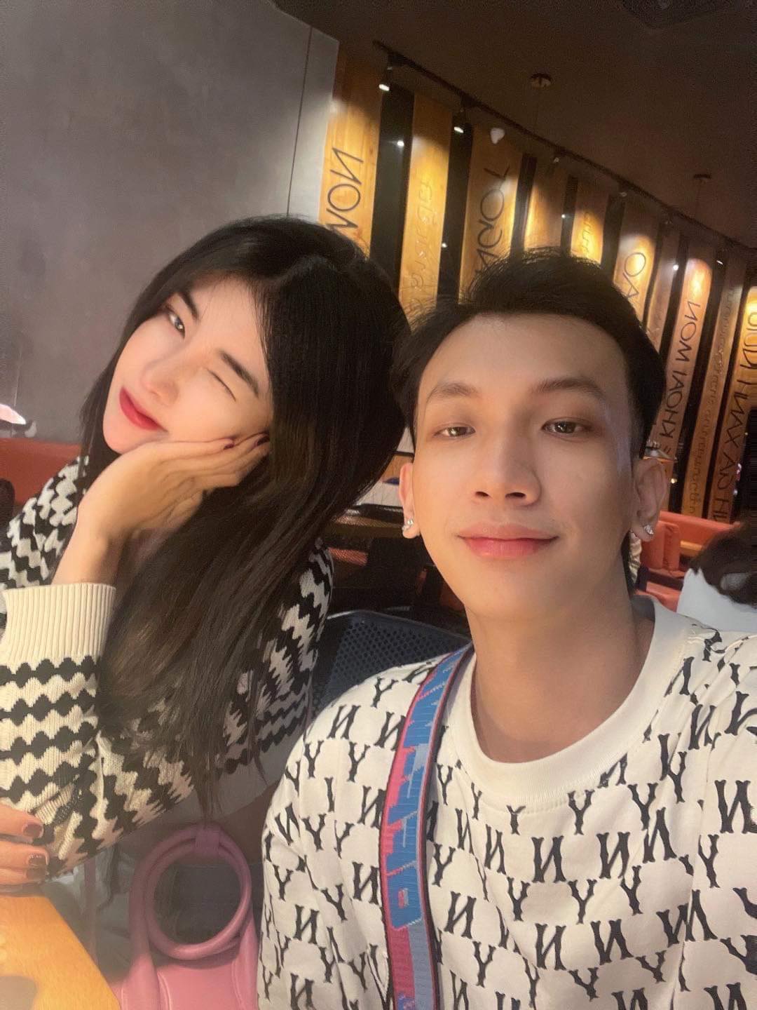 SGP.Red: “Bạn gái từng cãi nhau với antifan để bảo vệ mình”