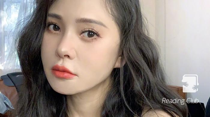 Nữ thần màn ảnh U60 vẫn trẻ như thiếu nữ đôi mươi, hết thời đi bán hàng ...