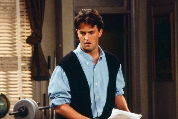 Sao Hollywood tiếc thương trước sự ra đi đột ngột của Matthew Perry