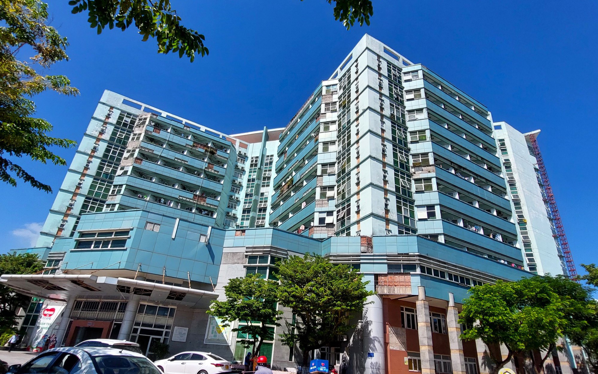 CHA ĐÂM CON, tin tức Mới nhất Cha đâm thủng bụng con 22 ngày tuổi: Sức ...