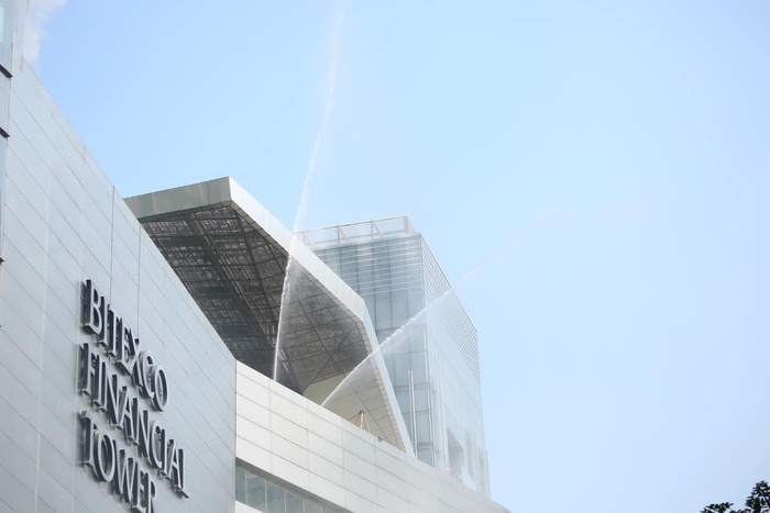 Cận cảnh hơn 1.000 người diễn tập PCCC và CHCN tại TPHCM