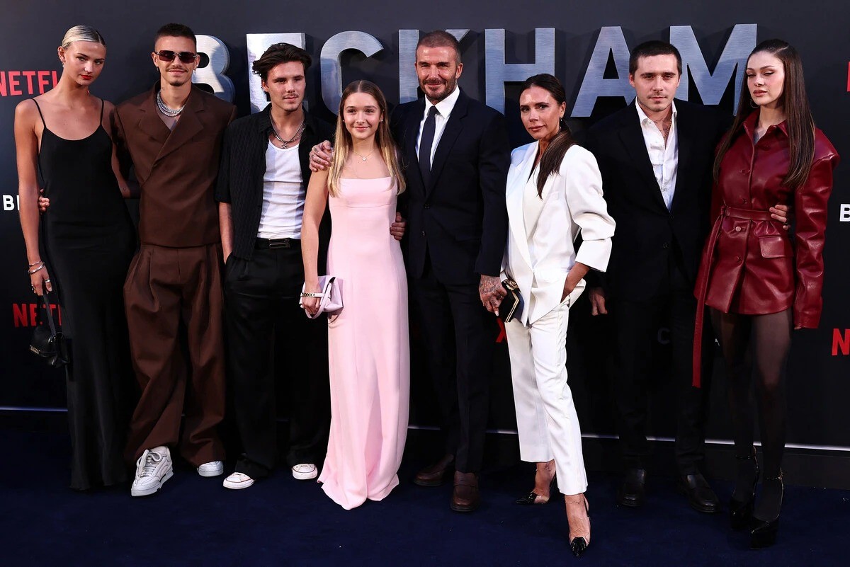 Victoria trên cơ David Beckham