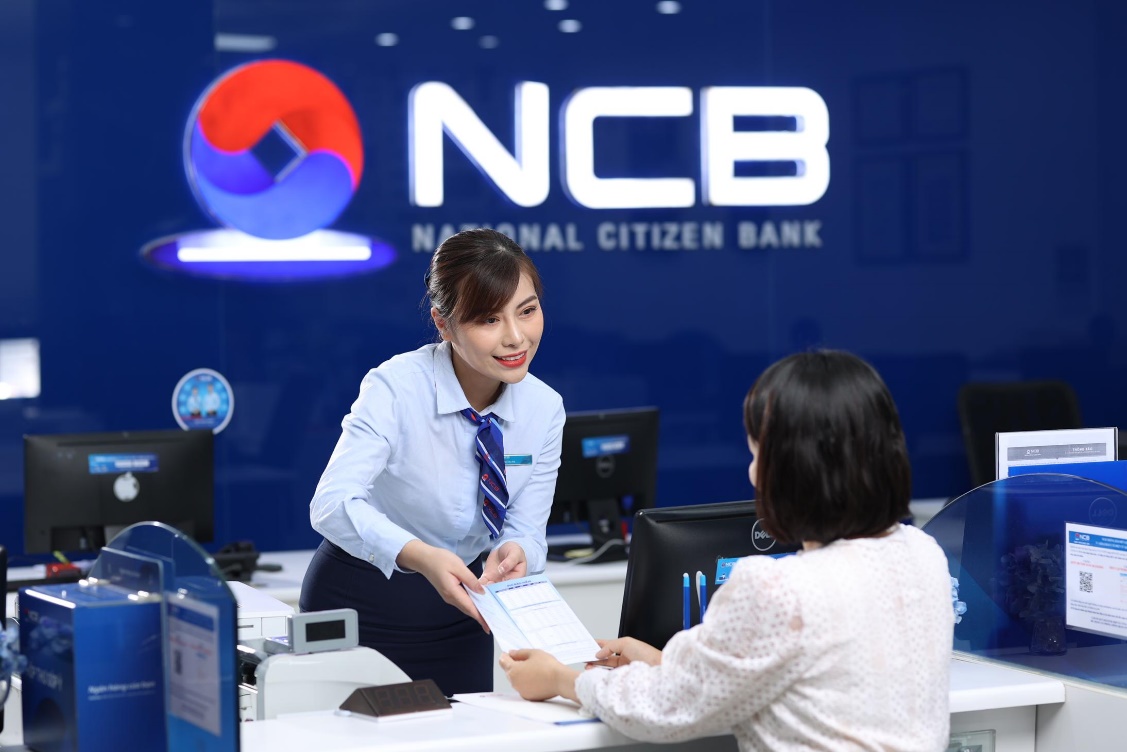 Đến ngân hàng NCB check-in Giáng sinh Bắc Âu cực chất