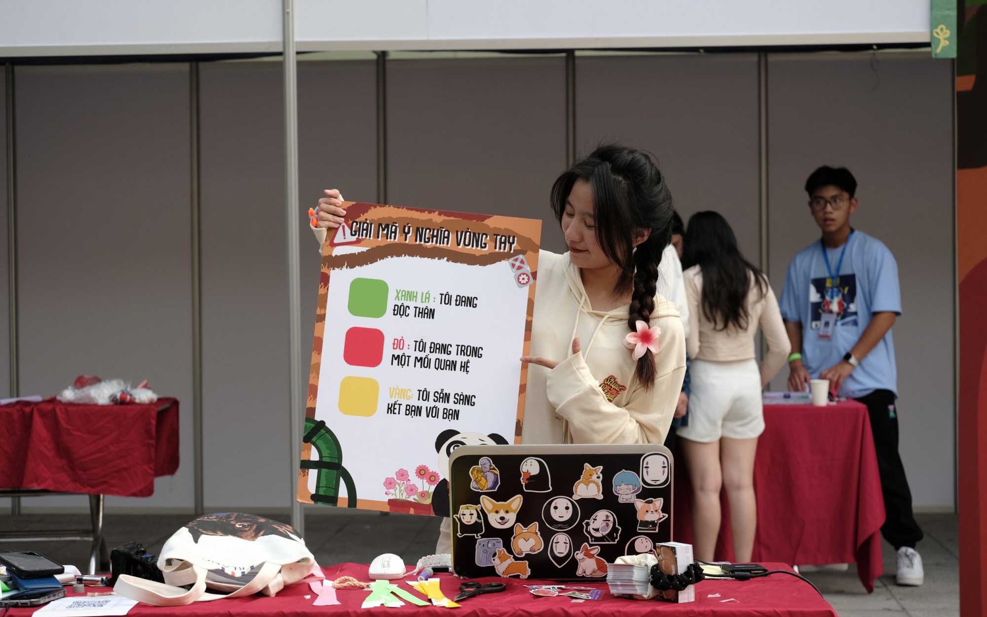 STRIPED PROJECT, tin tức Mới nhất Khi học sinh Hà Nội tổ chức chương ...