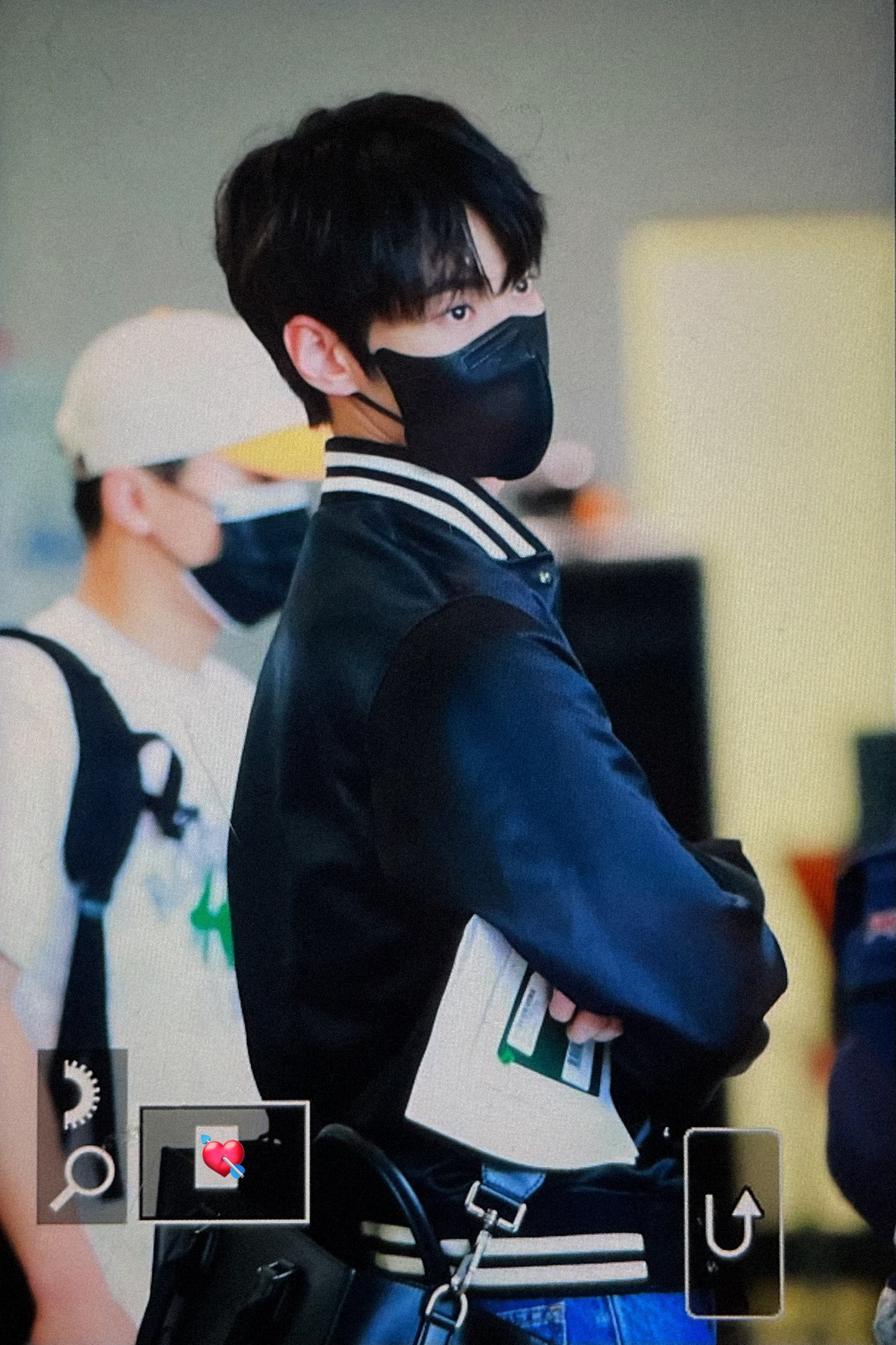 Hot rần rần ảnh mỹ nam NCT và thành viên Master In The House đến Hà Nội