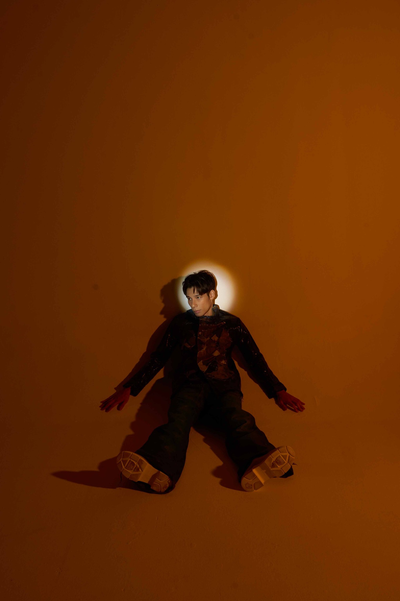 MCK bất ngờ phát hành MV mới, hình ảnh đầu tư chỉn chu nhưng vẫn có 1 ...