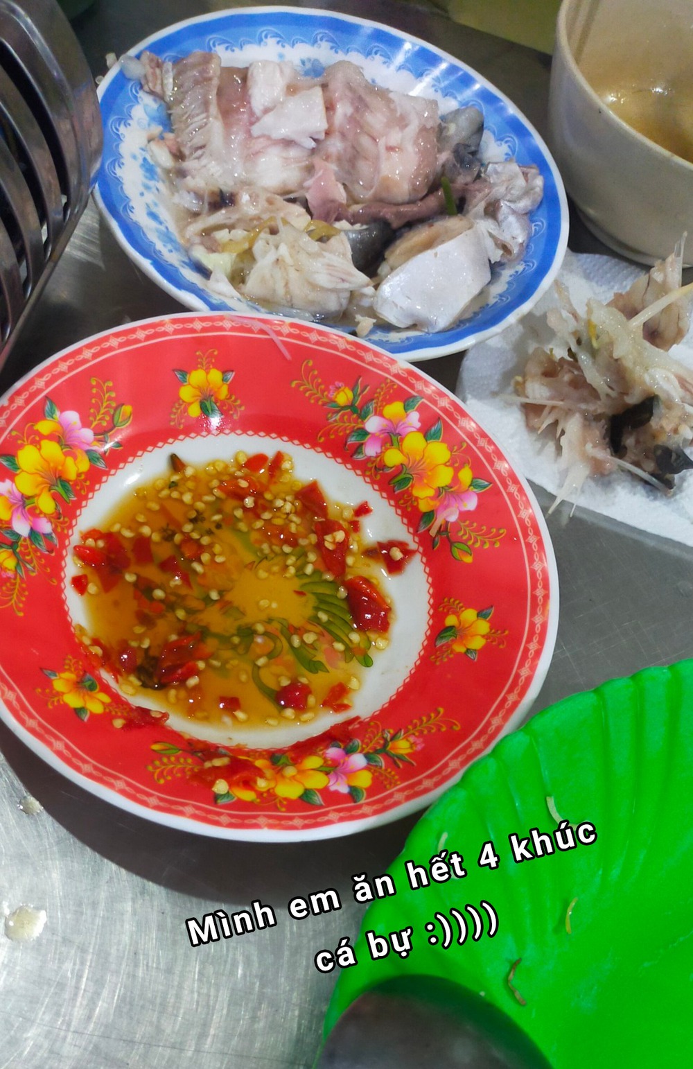 Gửi "bill" chia đôi trong buổi hẹn đầu, thanh niên thấy khó hiểu khi bị ...