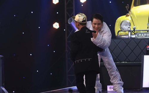 DUY ANDY, tin tức Mới nhất Học trò Karik từng nhận Nón Vàng thi lại Rap ...