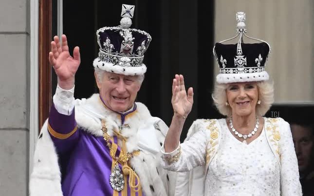 VUA CHARLES III, tin tức Mới nhất Vua Charles muốn có video triệu like ...