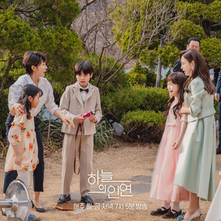 Bộ phim khiến netizen muốn thay cả dàn diễn viên vì "dở đồng đều", nhân vật còn "toxic" thì sao ...