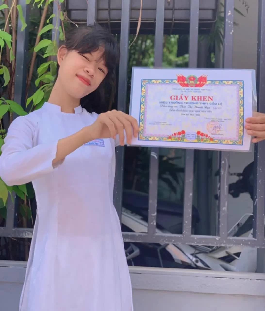 Cuộc sống chật vật của Thanh Nga Bento: Trả 10 nghìn cũng nhận booking ...