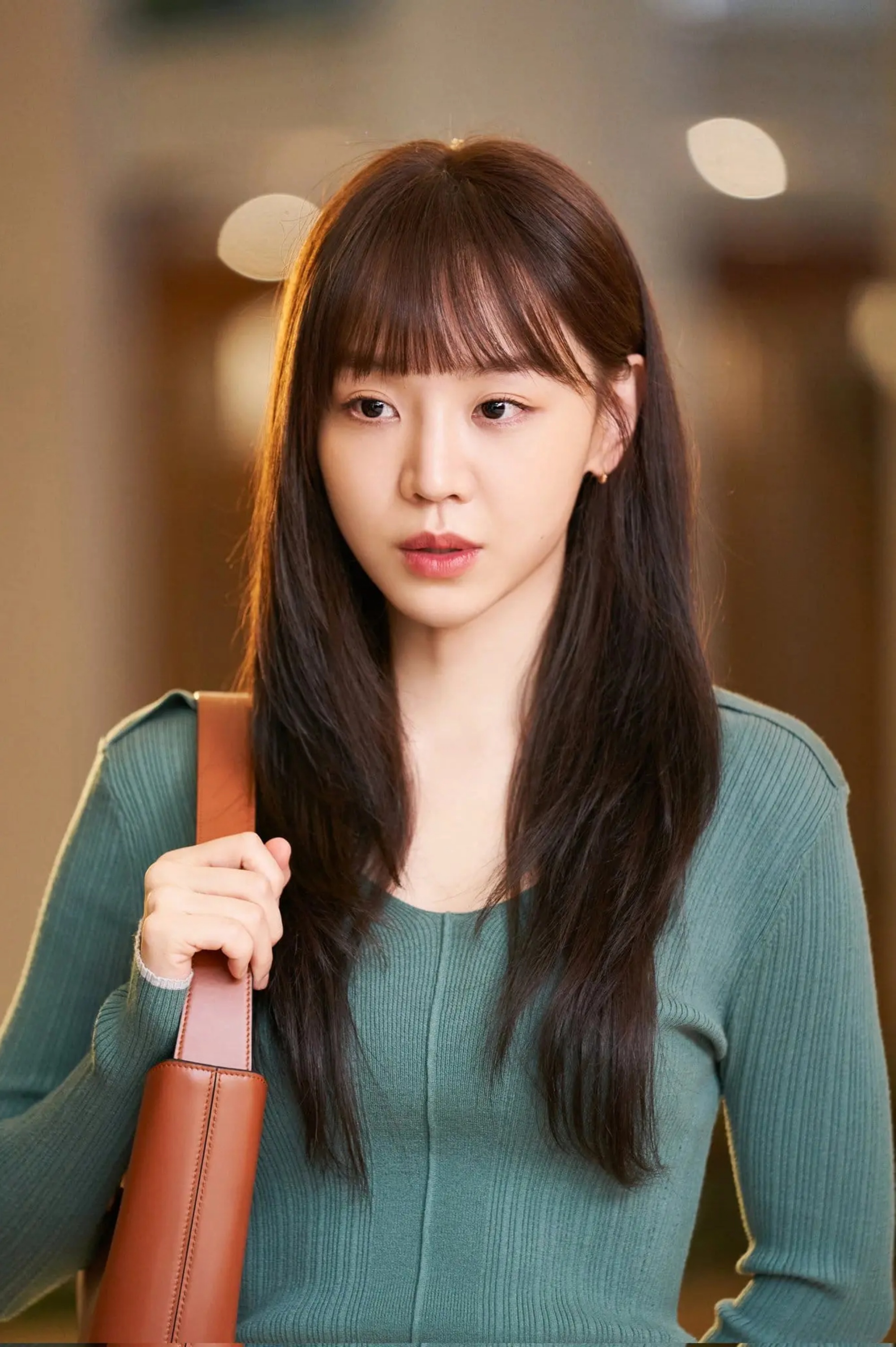 Shin Hye Sun trở lại hot không kém Yoona: Nữ phụ làm nền cho Nhã Phương ...