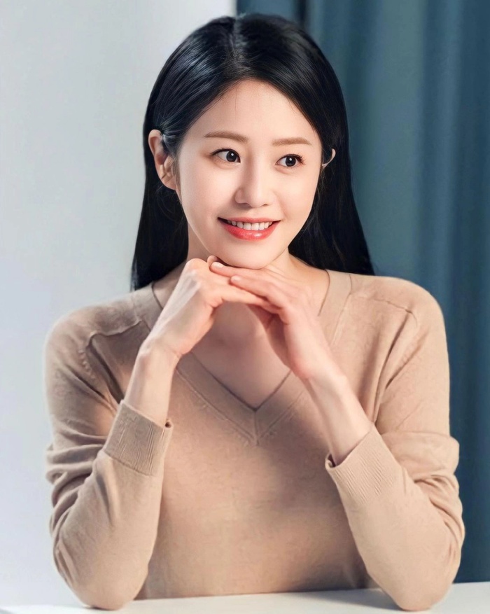 Minh tinh Go Hyun Jung lên tiếng về tin chi 1,7 tỷ đồng chăm sóc da