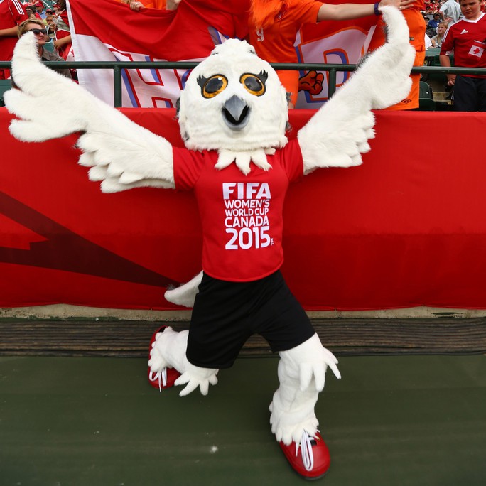 Tazuni - cô nàng chim cánh cụt yêu bóng đá của World Cup nữ 2023