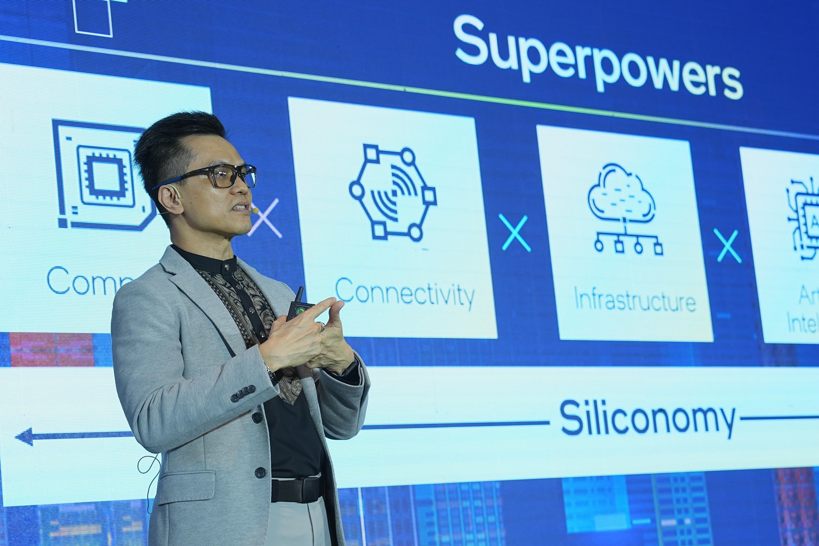 Intel hé lộ dòng CPU “át chủ bài” trong mảng trung tâm dữ liệu tại Việt Nam