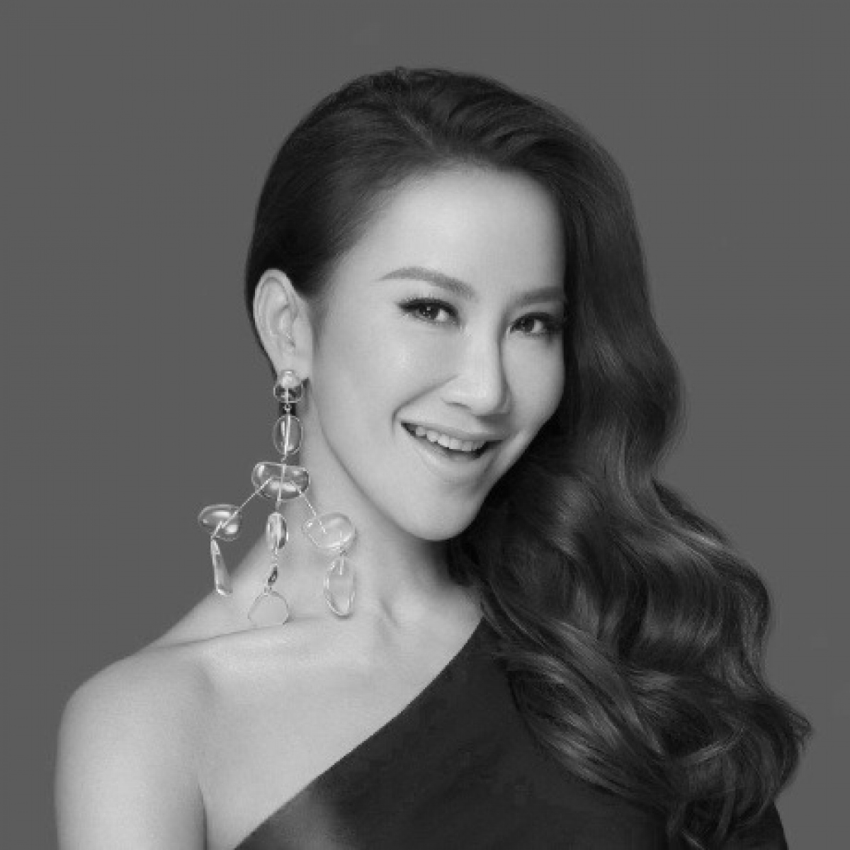 Ngày tổ chức tang lễ diva Coco Lee được gia đình ấn định