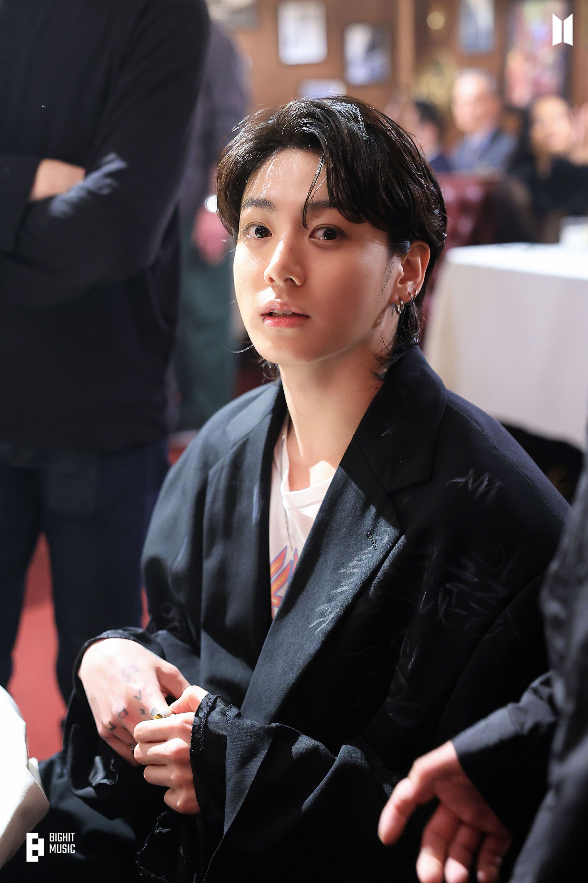 Jung Kook Vượt Mặt Bts Cùng Bài Hát Cá Nhân đại Thành Công