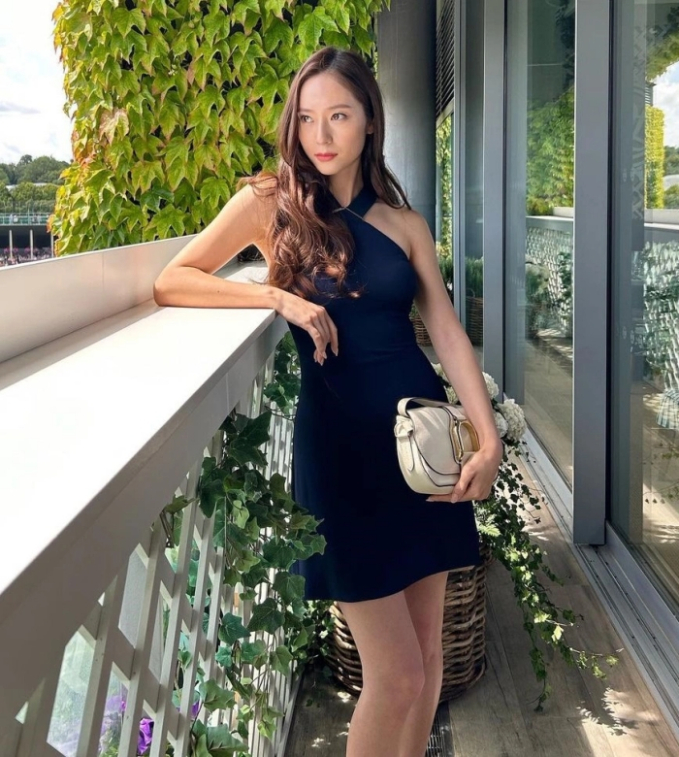 9 mẫu váy sao Hàn diện dịp đầu Thu, toàn kiểu xinh yêu và tôn dáng hiệu quả