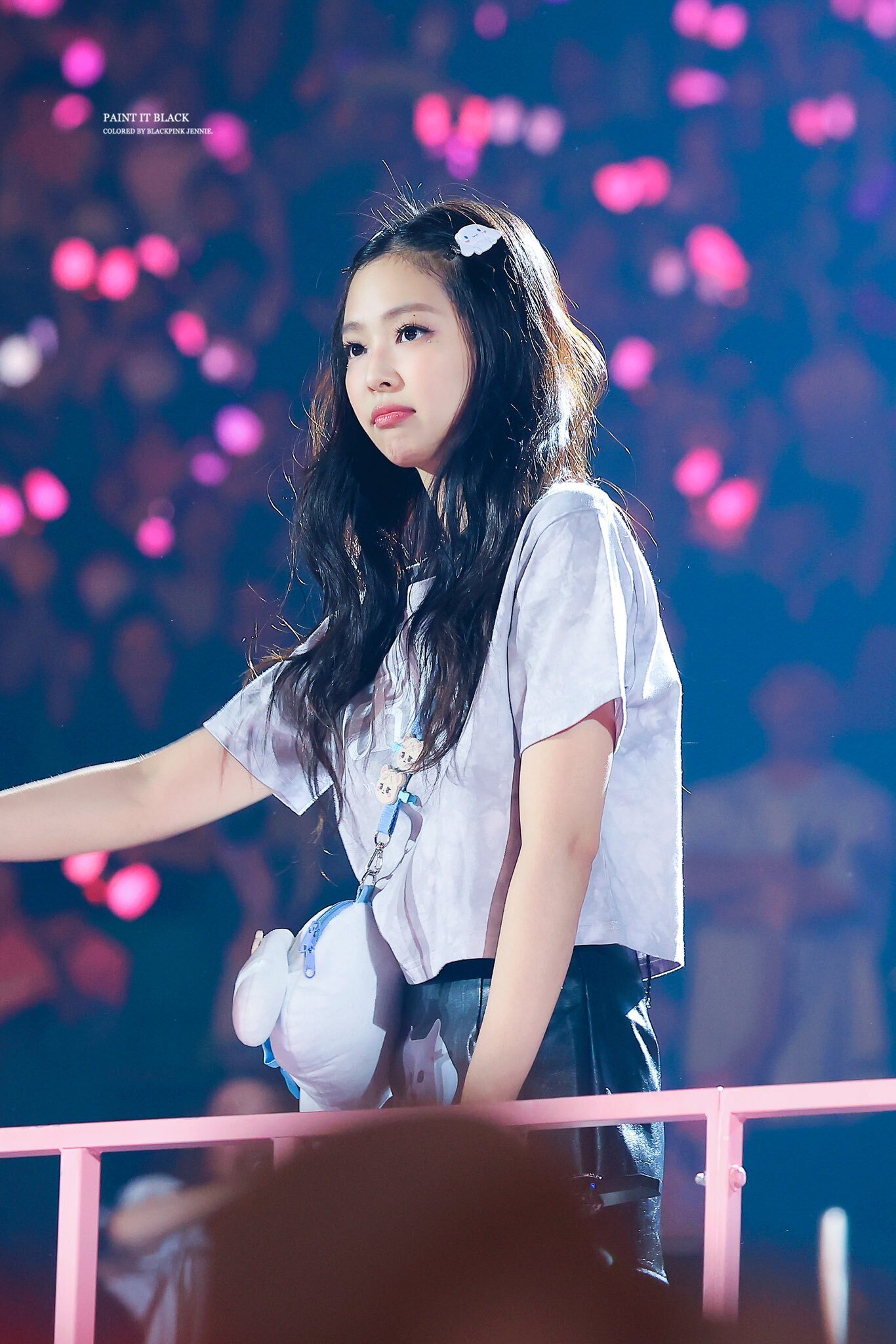 Jennie lại gây sốt vì card bo góc mới quá giống… hiện tượng mạng “cô ...