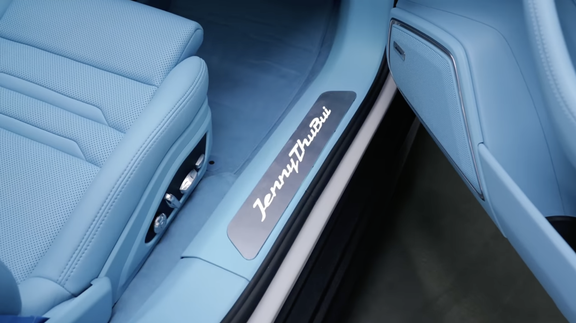 Dân chơi Việt mang Porsche Panamera đi độ theo phong cách Jennie của ...