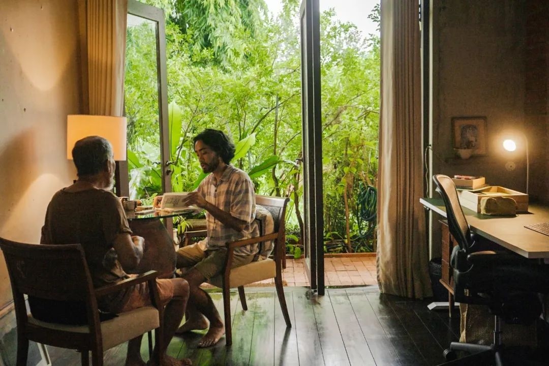 Căn nhà 360m2 hiếm khi phải dùng điều hoà, có đến 3 khu vườn xanh mướt ...