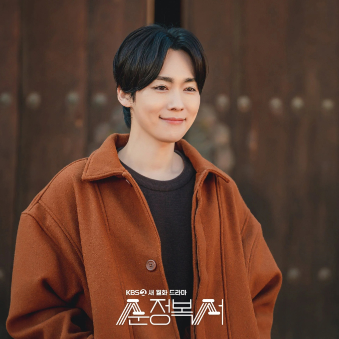Kim Jin Woo phim My Lovely Boxer: Nam idol diễn dở nhất hiện tại