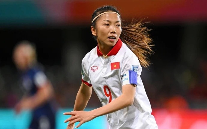 LANK FC, tin tức Mới nhất Huỳnh Như tái ký hợp đồng với Lank FC - Đọc ...