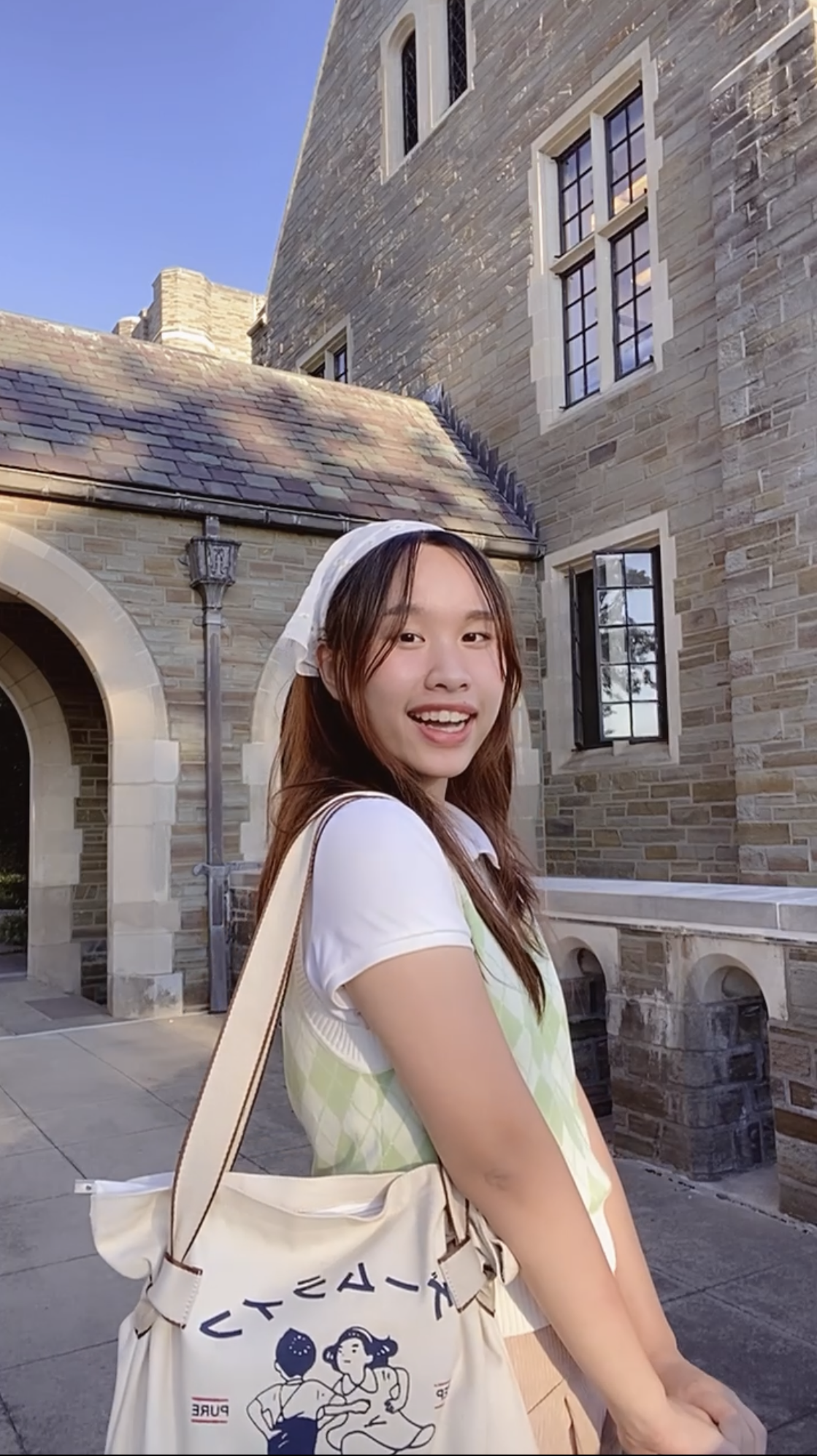 Youtuber Vừng quyết định gap year tại Đại học Cornell