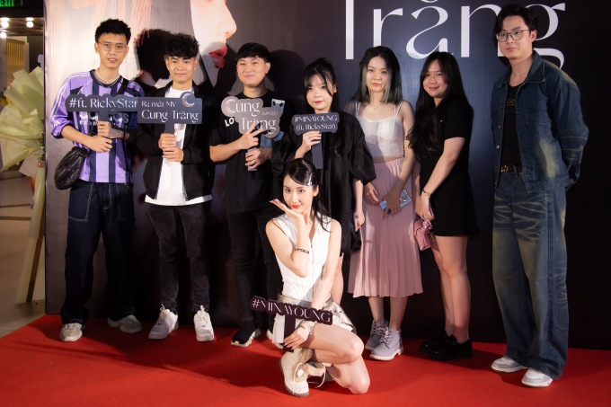 Mina Young debut làm ca sĩ, thầy giáo Ba gây chú ý bằng phát ngôn "thay ...