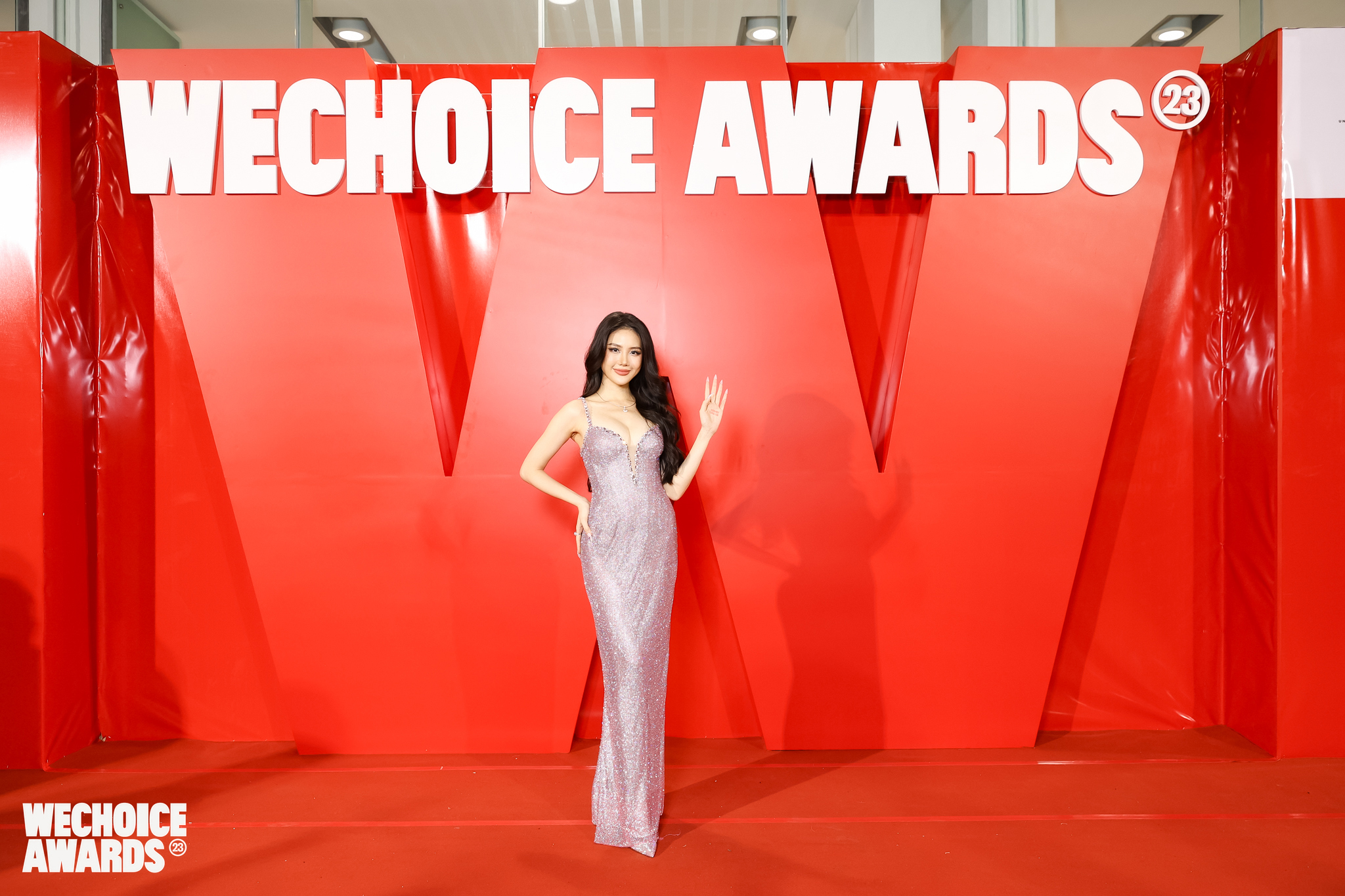 Siêu thảm đỏ Gala WeChoice Awards 2023: Binz - Châu Bùi hoá cô dâu chú ...