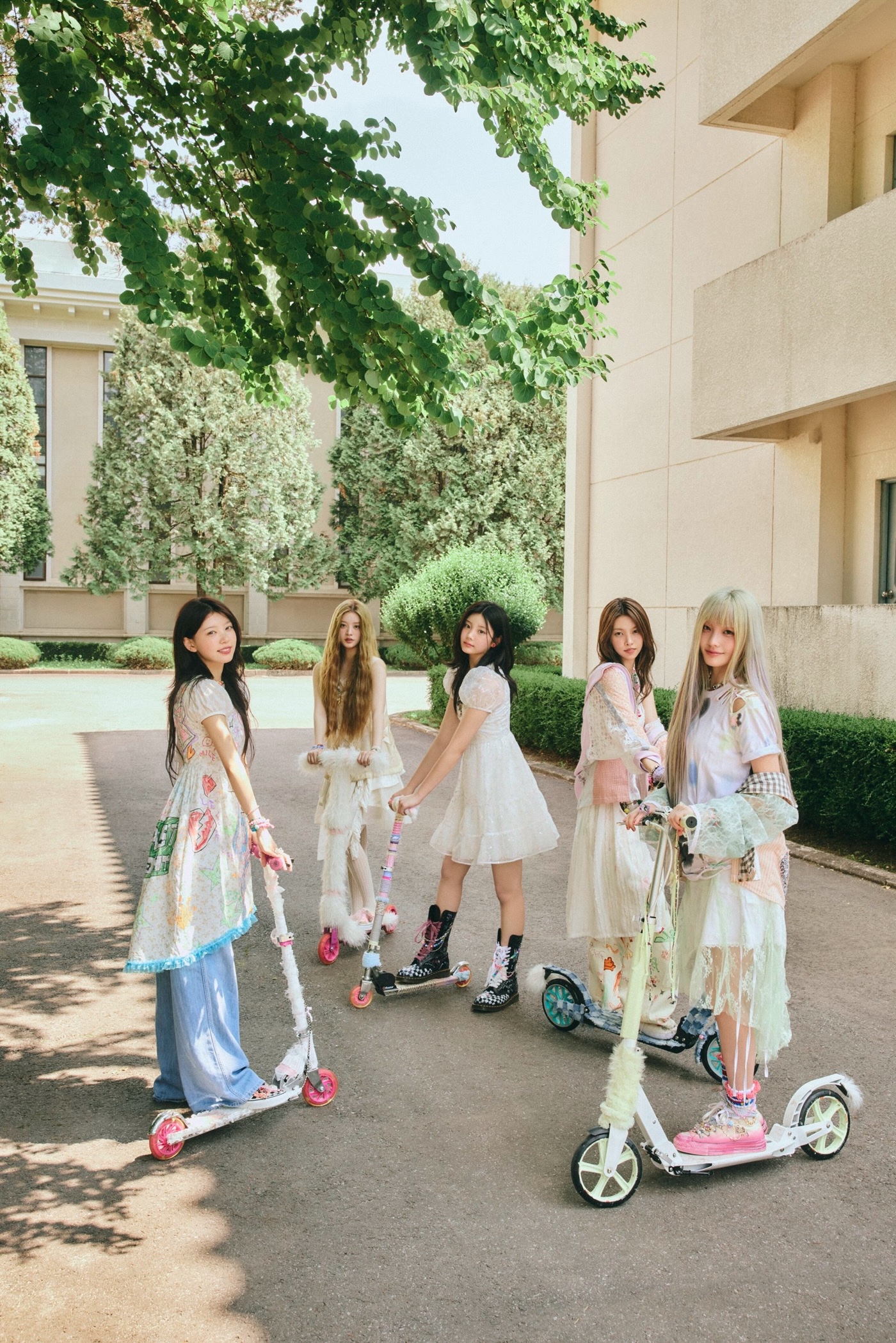 ILLIT bị lộ tài liệu chế giễu hàng loạt nhóm nhạc nữ Kpop