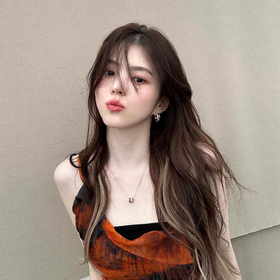 Han So Hee ra sao khi là idol: Vũ đạo cực chiến, thần thái khiến dân ...