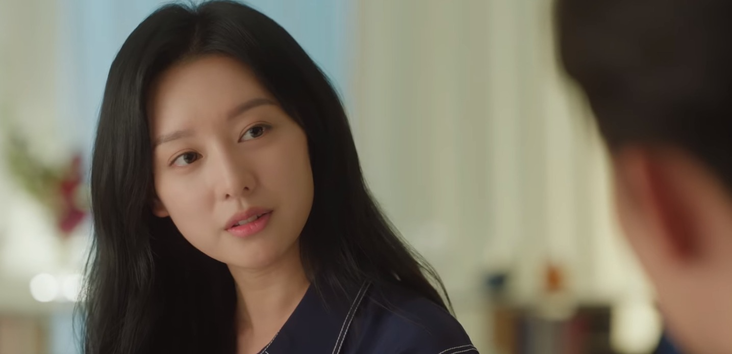 Queen of Tears tập 4: Son Ye Jin - Hyun Bin bất ngờ làm cameo, rating phim leo thẳng top 1 cả nước