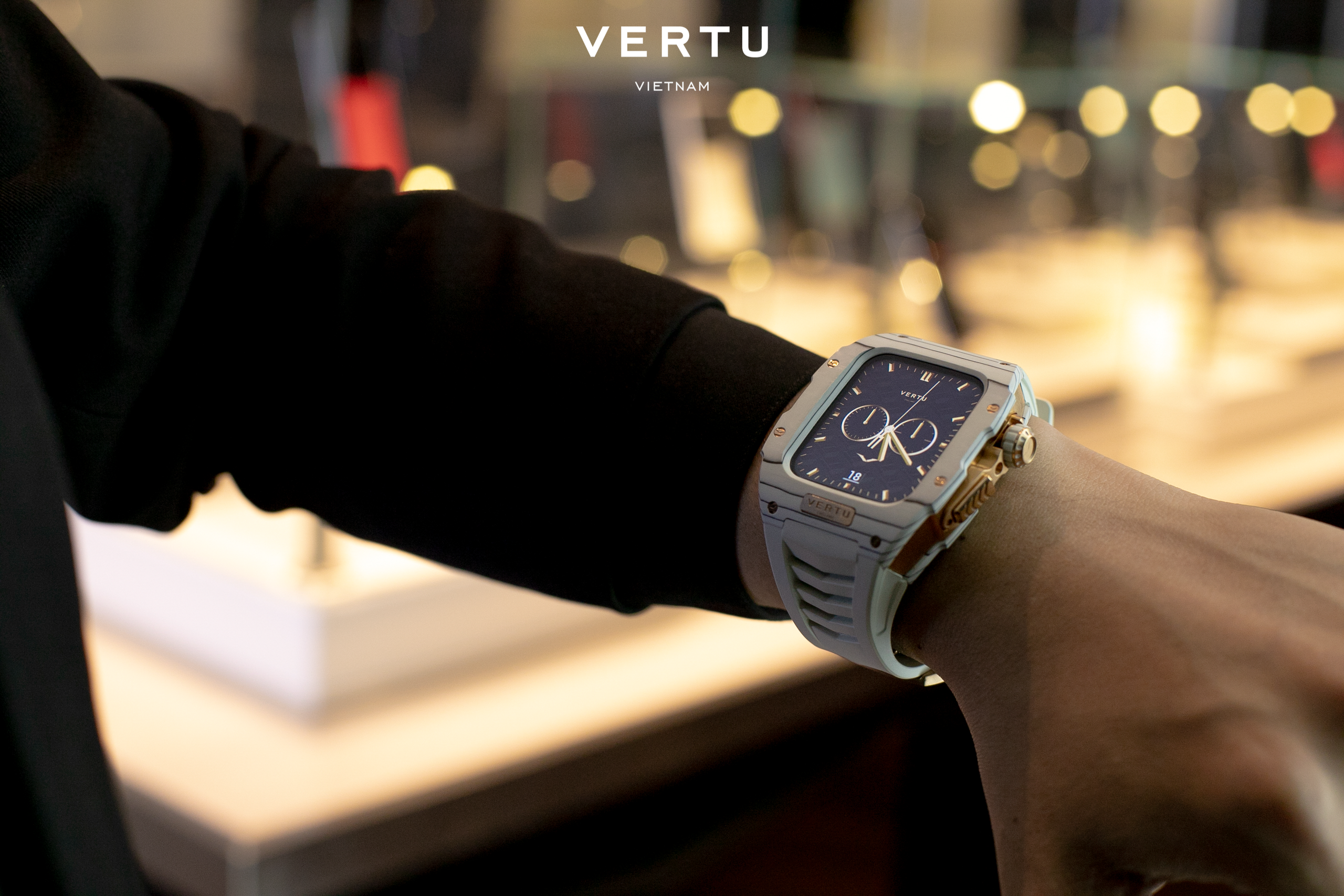Đồng hồ xa xỉ Vertu Watch chính thức được bán tại Việt Nam