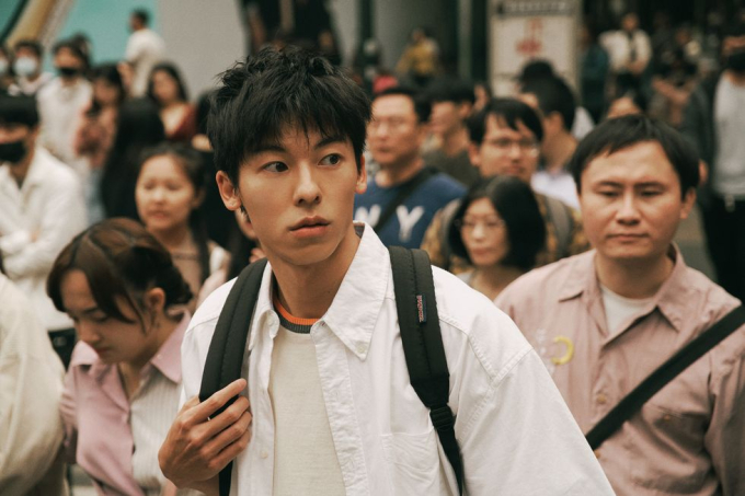 Thanh Xuân 18x2 của Hứa Quang Hán đứng top 1 phòng vé Việt