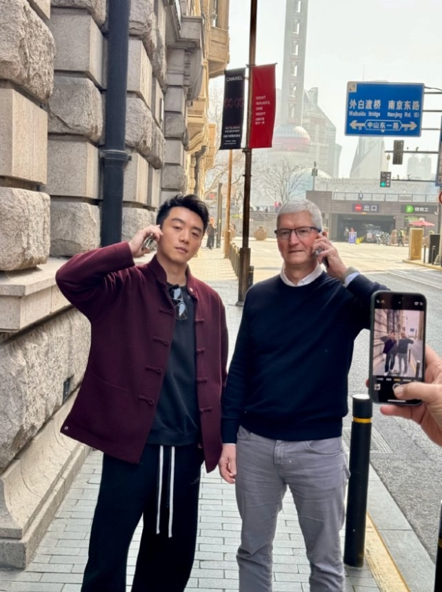 Kế hoạch của CEO Tim Cook tại thị trường Việt Nam