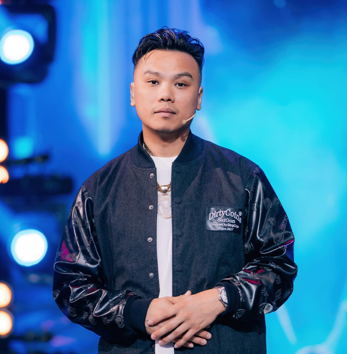 Thái VG nói gì mà cả team cùng làm 1 việc xúc động để ủng hộ Long Nón ...