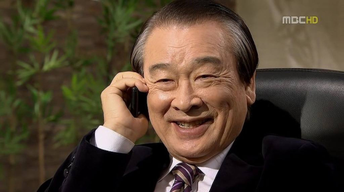 Choáng với nhan sắc Lee Soon Jae thời trẻ, góc nghiêng đỉnh không thua ...