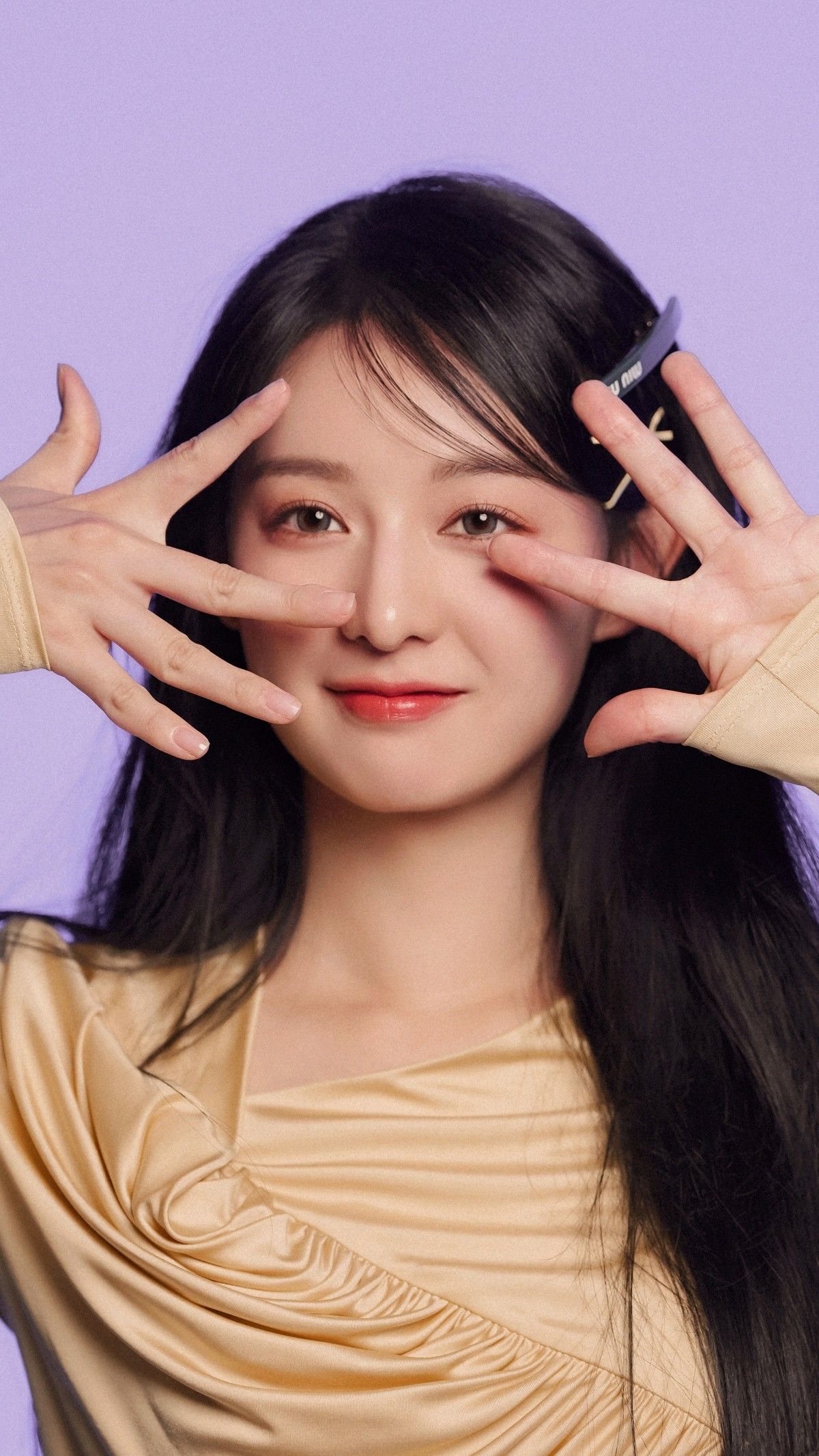 Visual idol tràn màn hình của "ái nữ tài phiệt" Kim Ji Won: Tổ chức ...