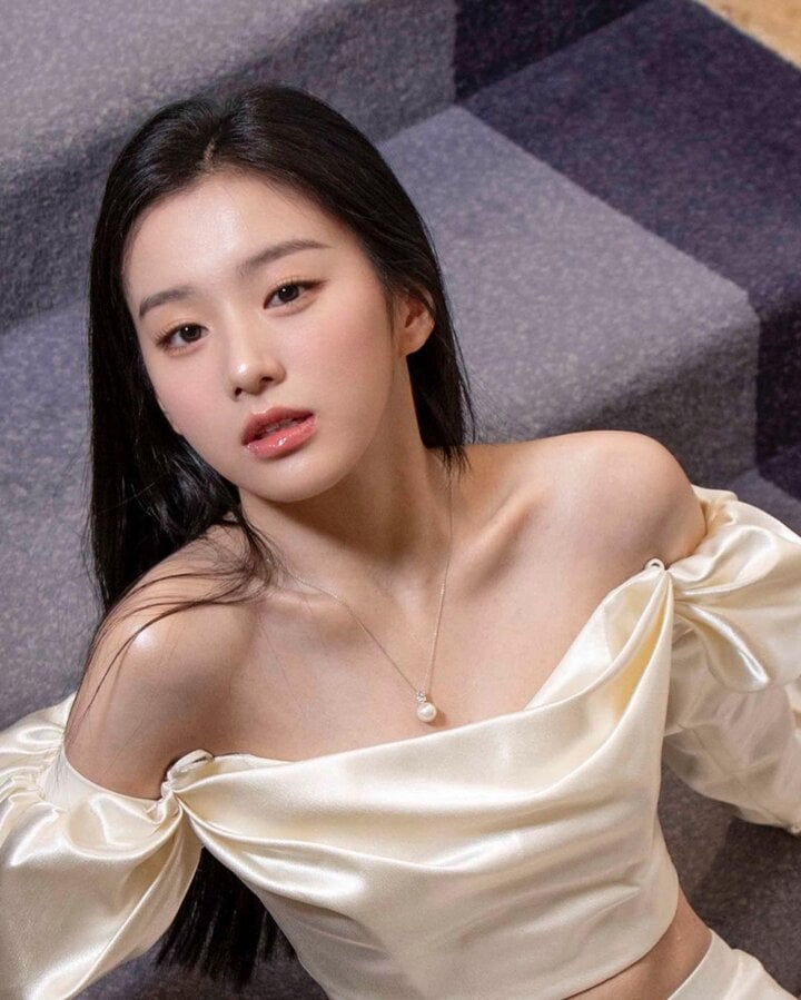 Nhan sắc nữ thần thế hệ mới đóng Hoàng Dung trong phim Thế giới võ hiệp Kim Dung