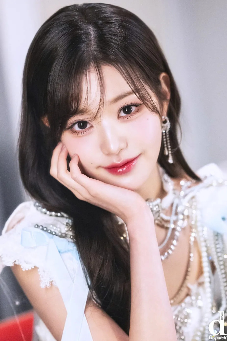 Dispatch tung ảnh gây sốc của Jang Won Young