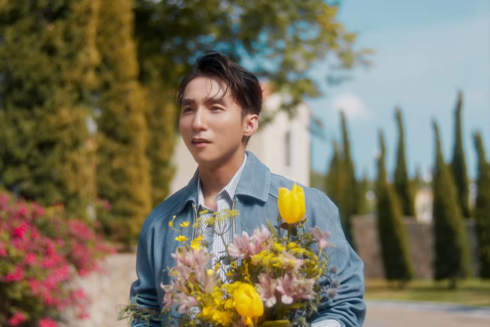 MV Đừng Làm Trái Tim Anh Đau của Sơn Tùng M-TP mất top 1 trending ...