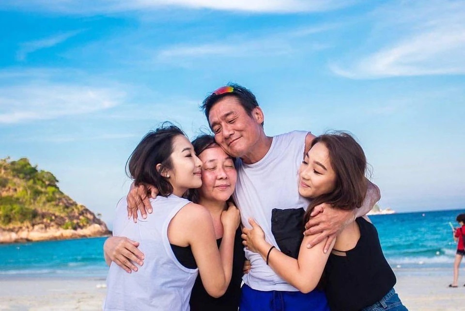 Ảnh đế nghìn mặt Lương Gia Huy 40 năm chưa từng thất bại