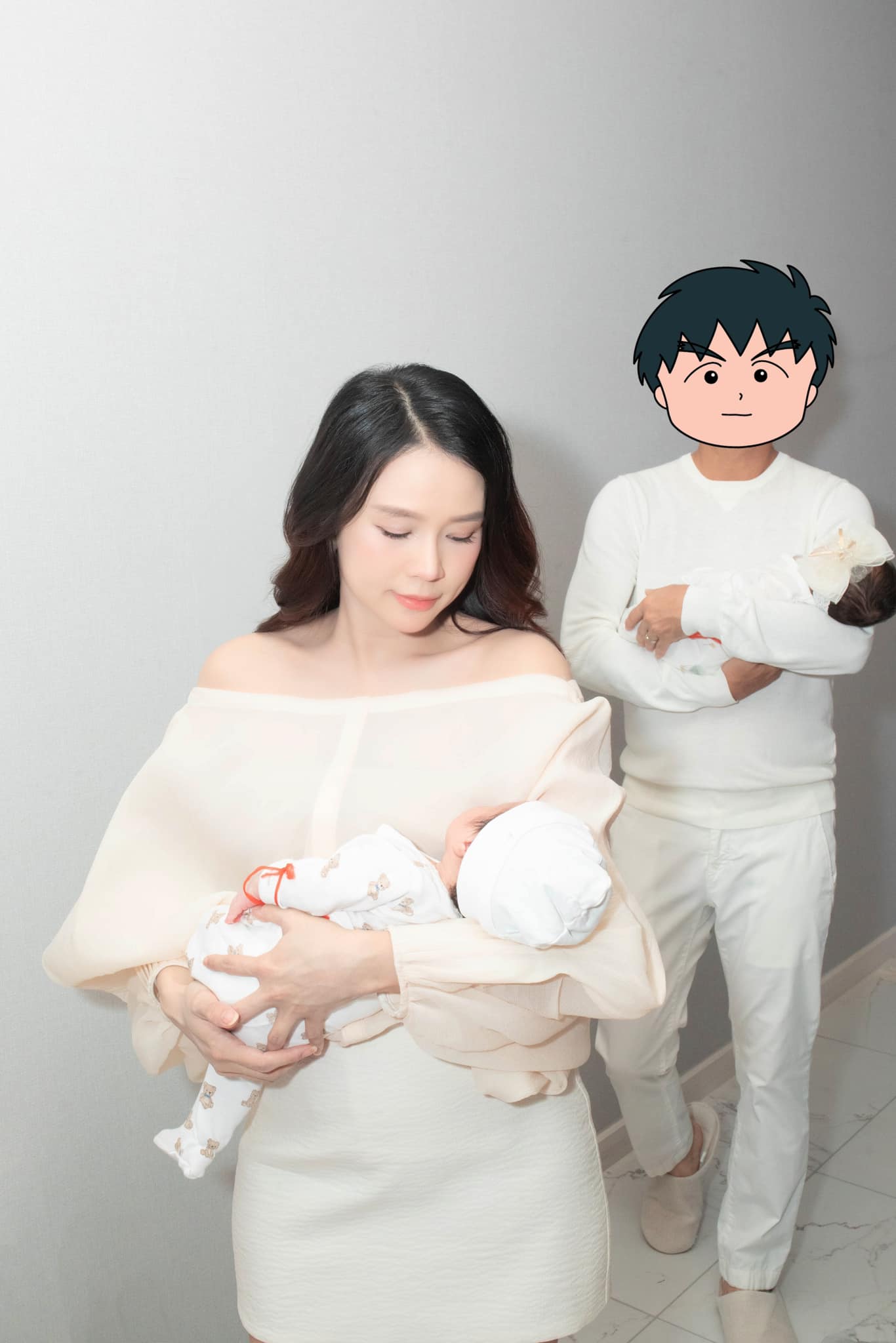 Sam lên tiếng về đoạn clip có thái độ lạ trong đám cưới Midu