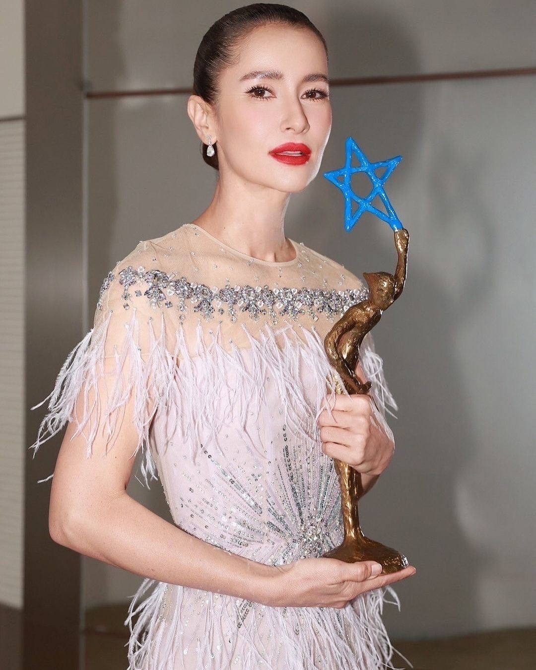 Anne Thongprasom 30 năm chưa từng thất bại