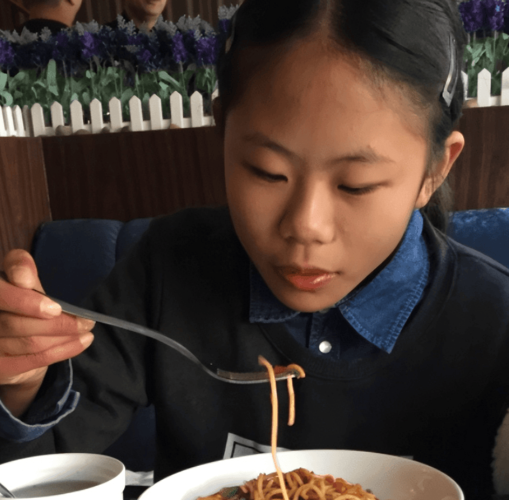 Cô gái chi 14 tỷ cho 200 ca dao kéo nhưng chỉ nhận lại sự hối hận