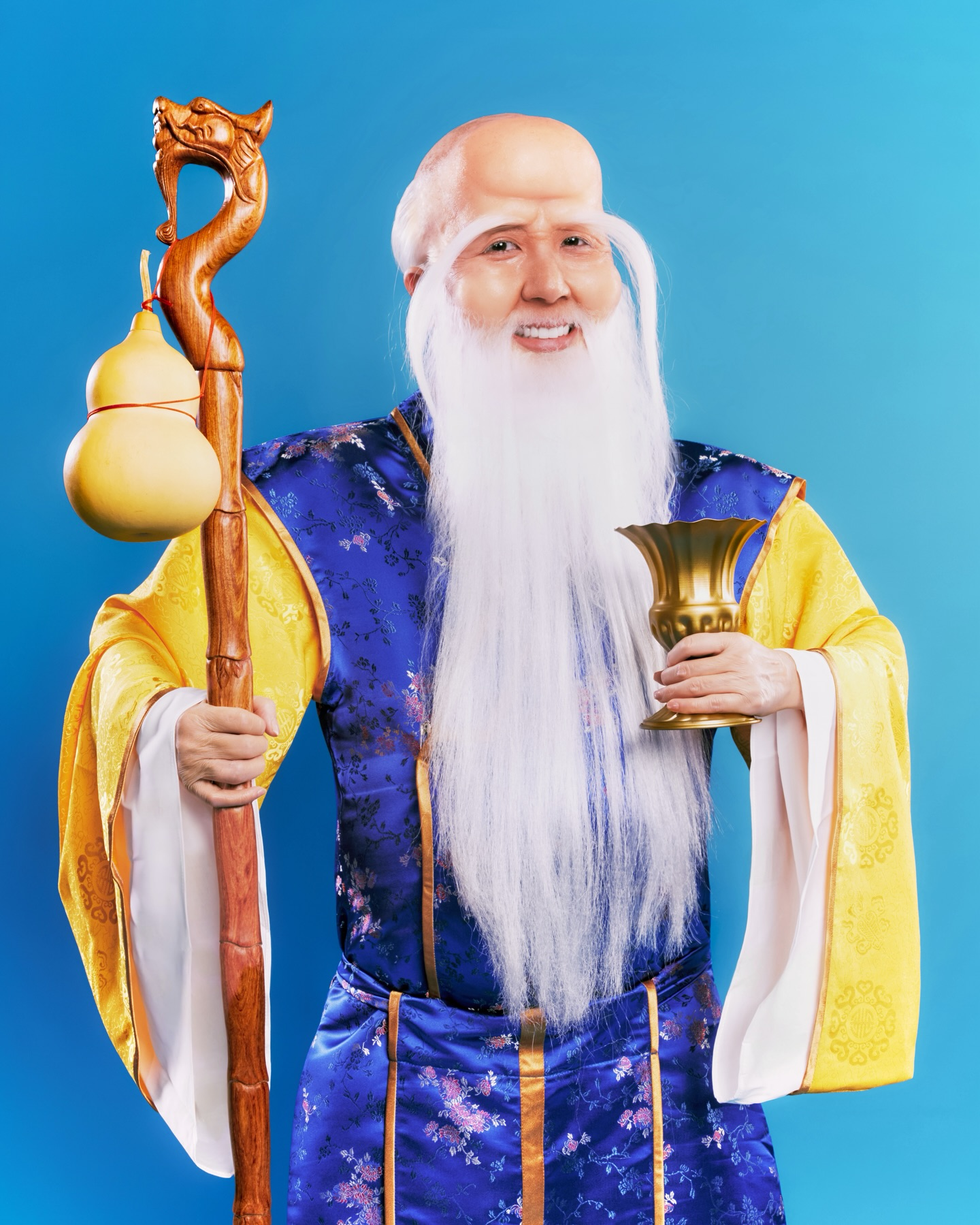 Quỳnh Anh Shyn xin lỗi, gỡ gấp bộ ảnh Halloween Ông Thọ gây tranh cãi