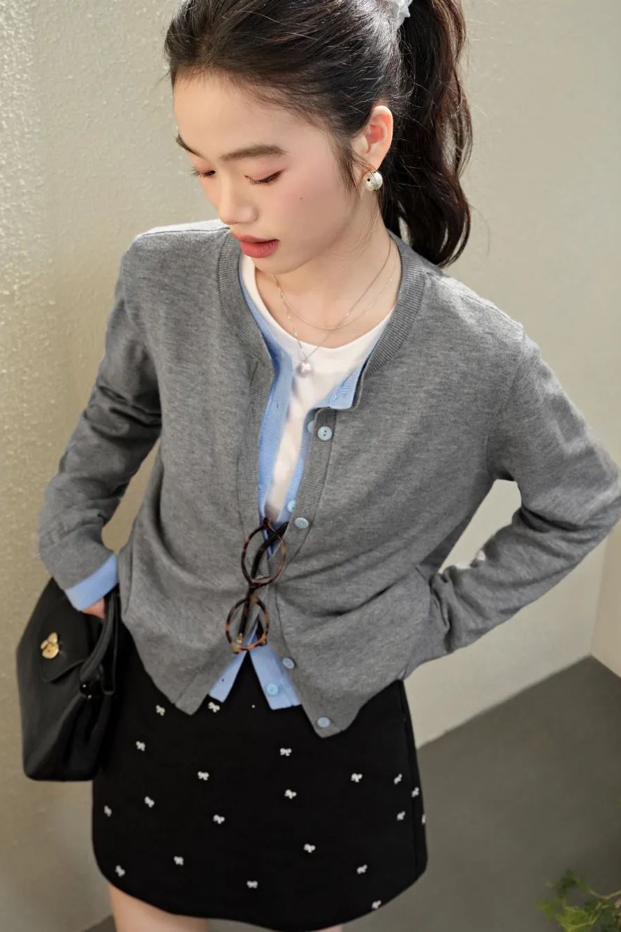 3 cách mặc cardigan trẻ nhất cho phụ nữ U35
